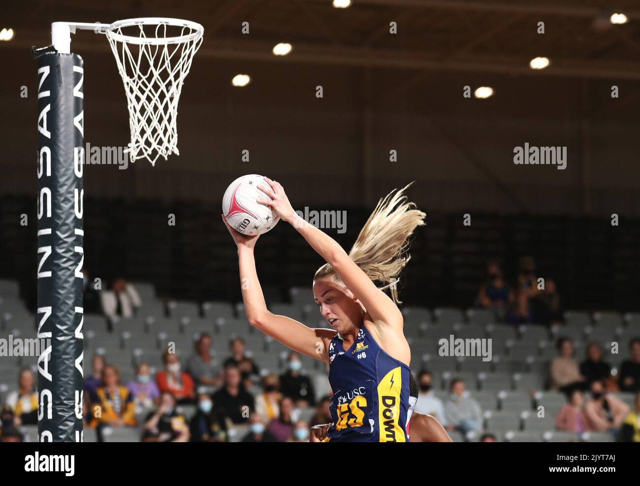 Cara Koenen of the Lightning in action during the Round 12 Super ...