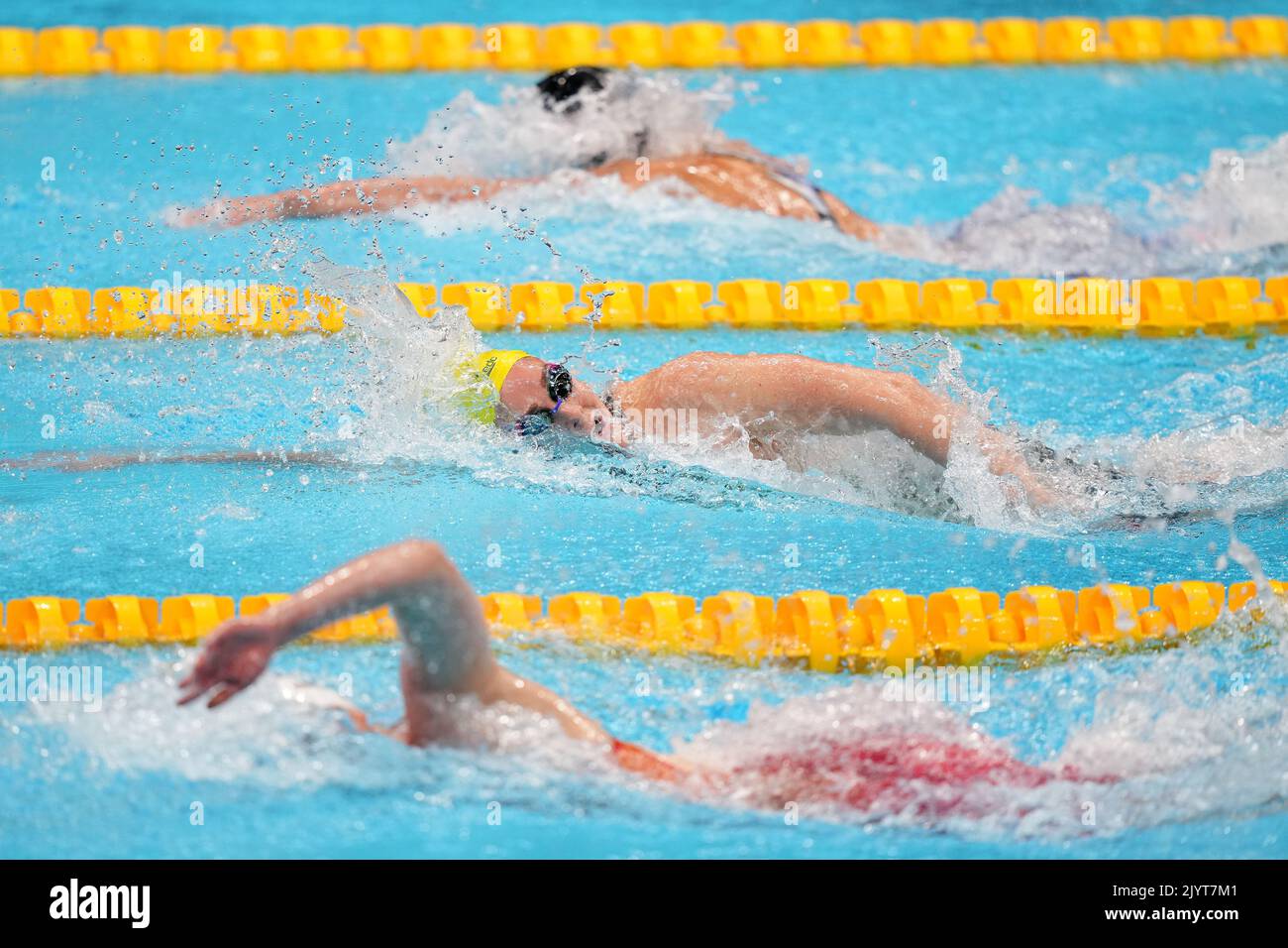 Leah Neale of Australia (centre) competes in the Women’s 4x200m ...