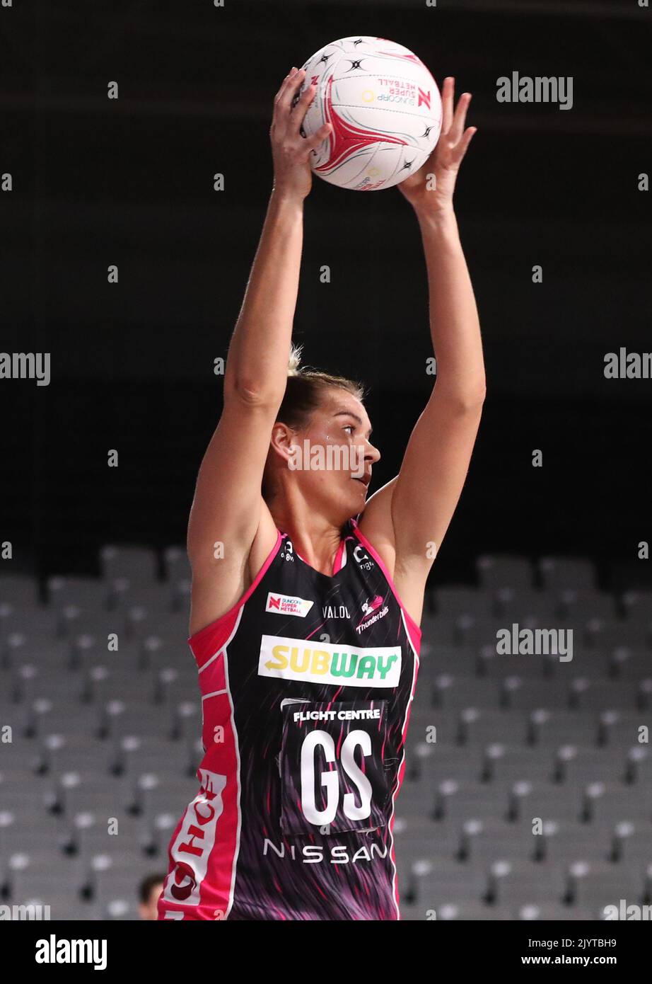 Lenize Potgieter of the Thunderbirds in action during the Super Netball ...