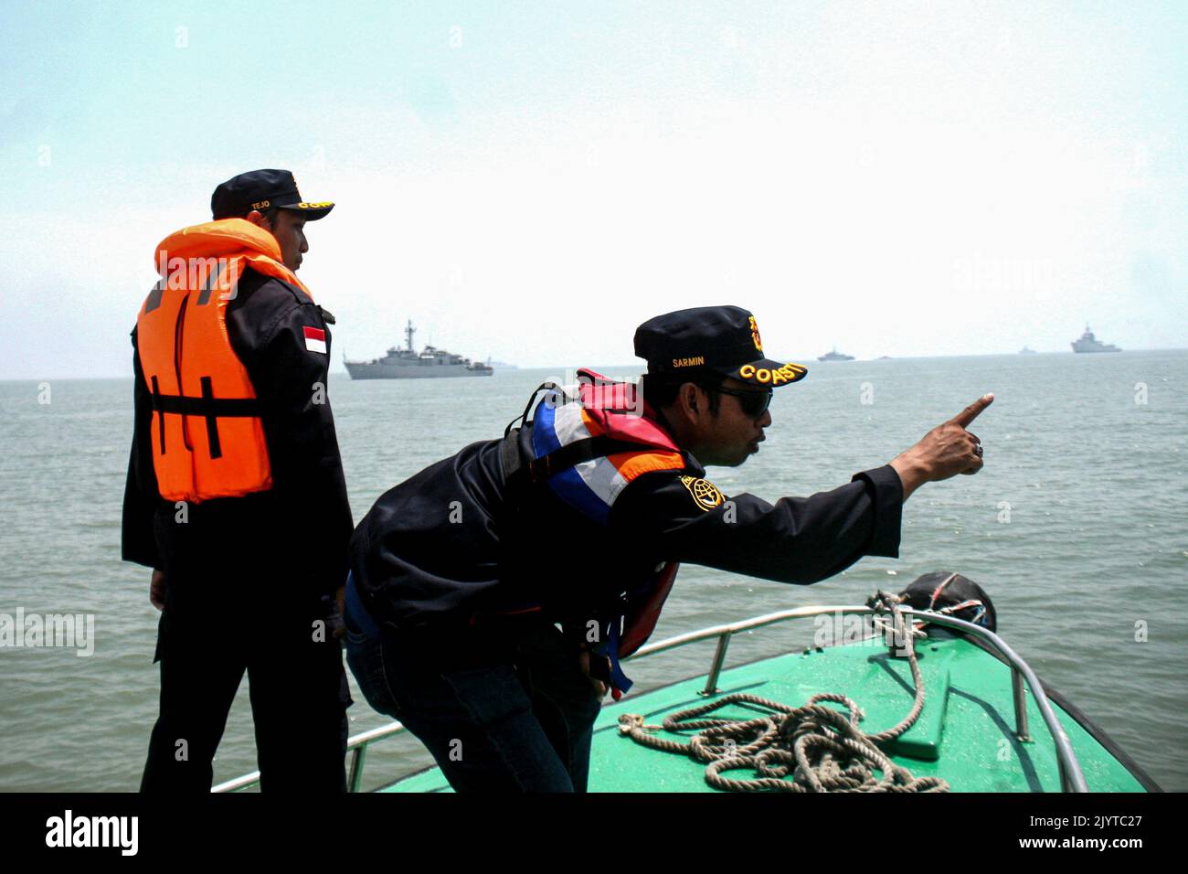 Pilot co pilot hi-res stock photography and images - Alamy