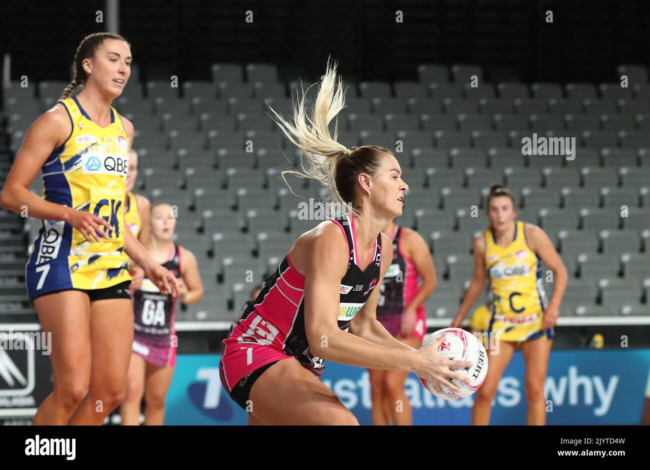 Lenize Potgieter of the Thunderbirds in action during the Round 14 ...