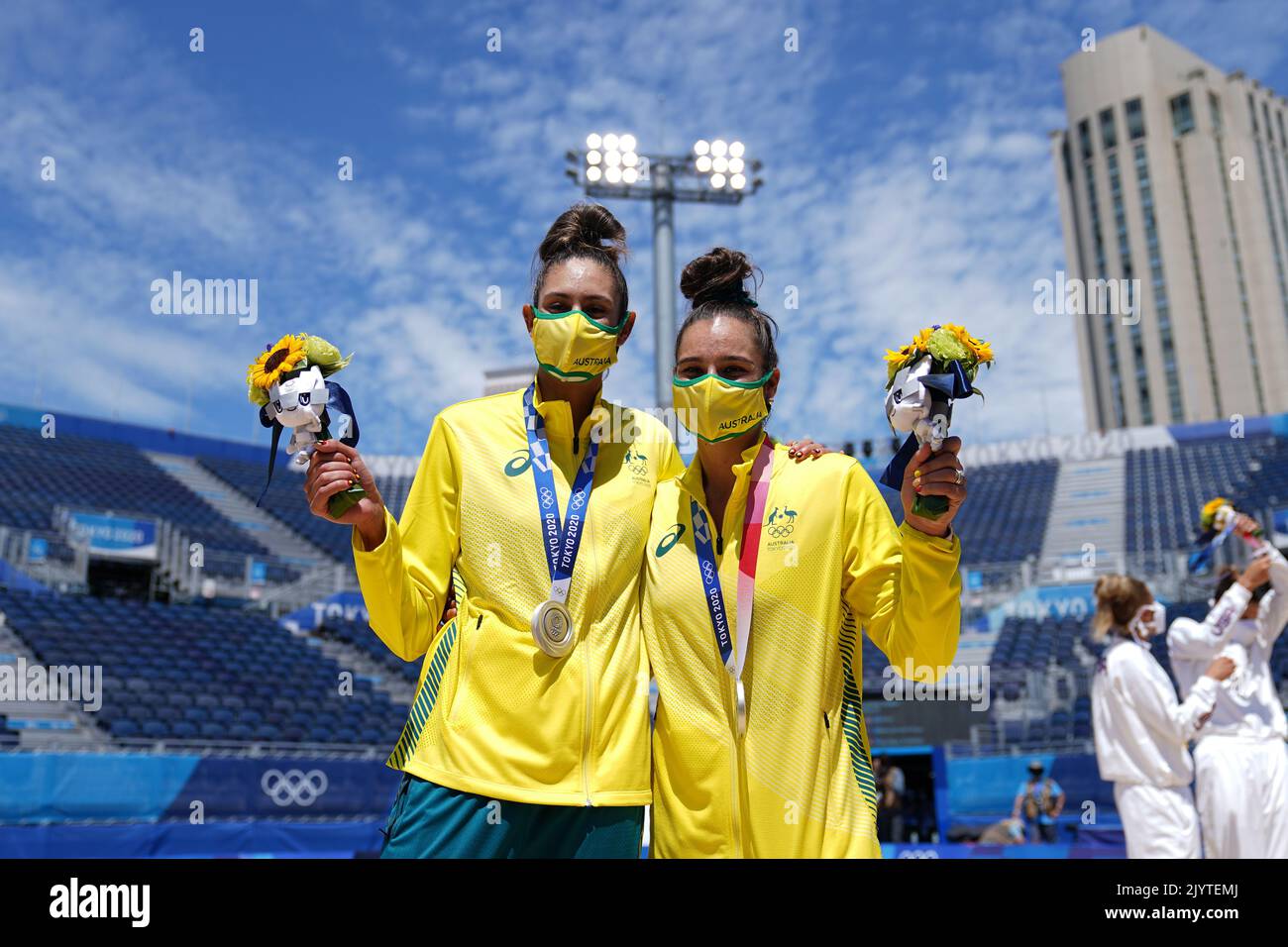 Taliqua Clancy (left) and Mariafe Artacho del Solar of Australia ...