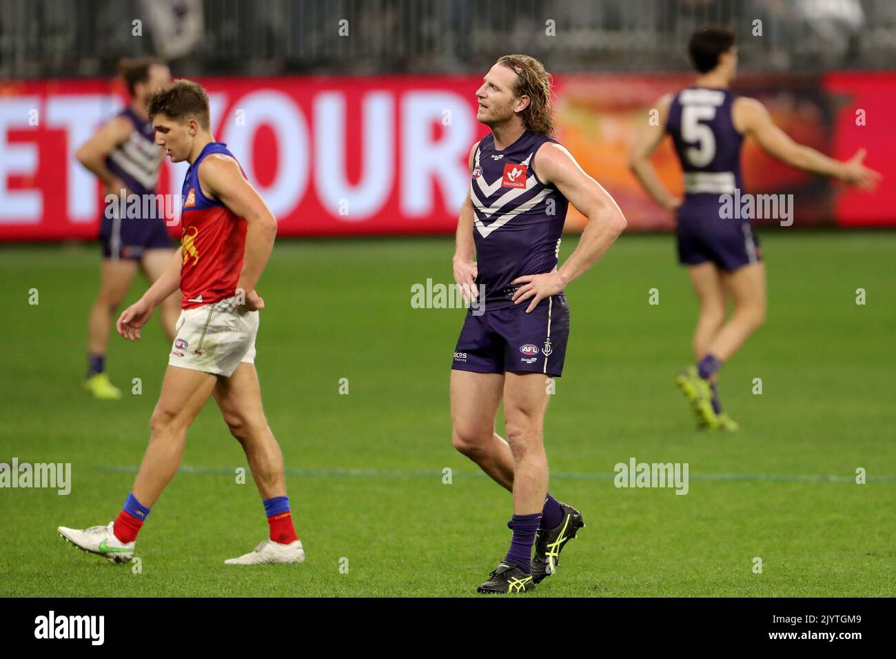 David Mundy of the Dockers reacts after being defeated during the Round ...