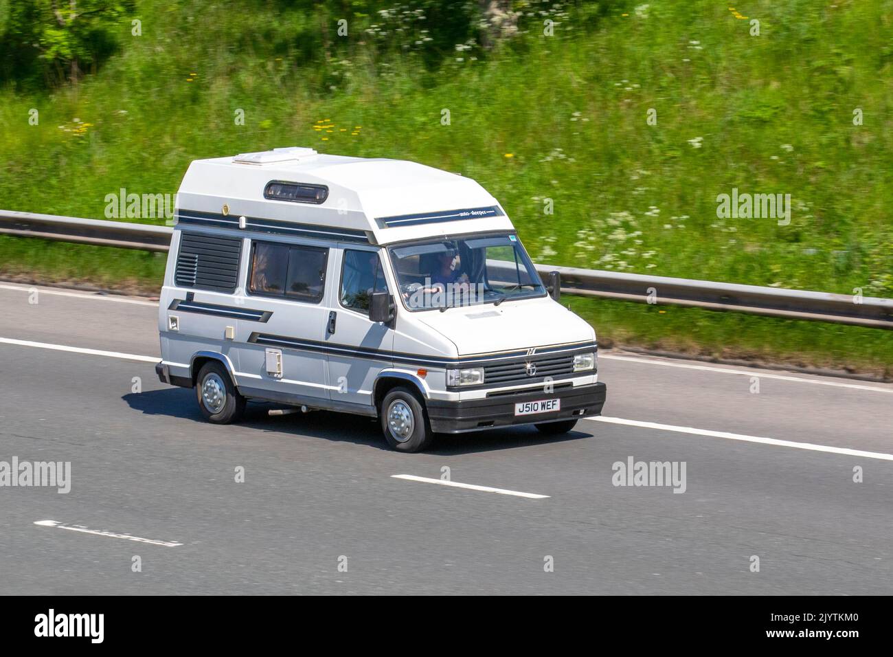 1000 passenger car hi-res stock photography and images - Alamy