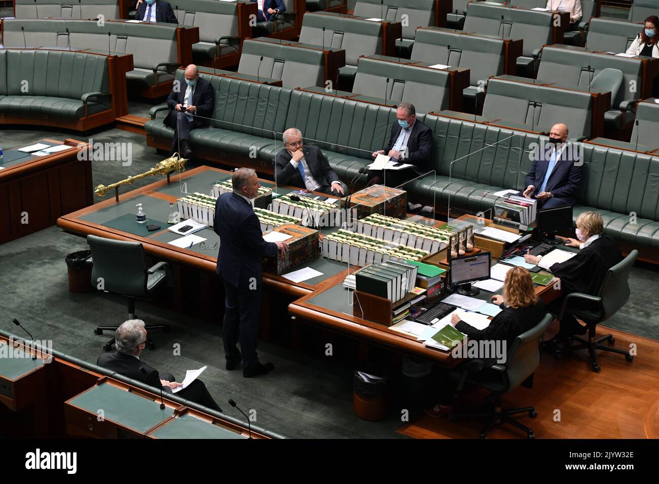 Leader of the Opposition Anthony Albanese delivers a condolence speech ...