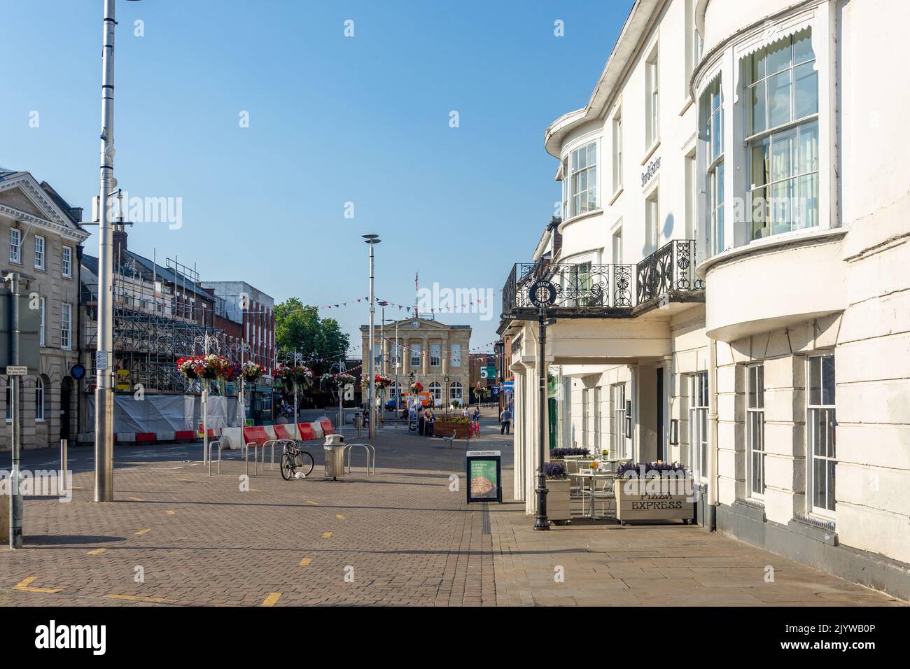 Pizza express restaurant the guildhall high street andover town hi-res ...