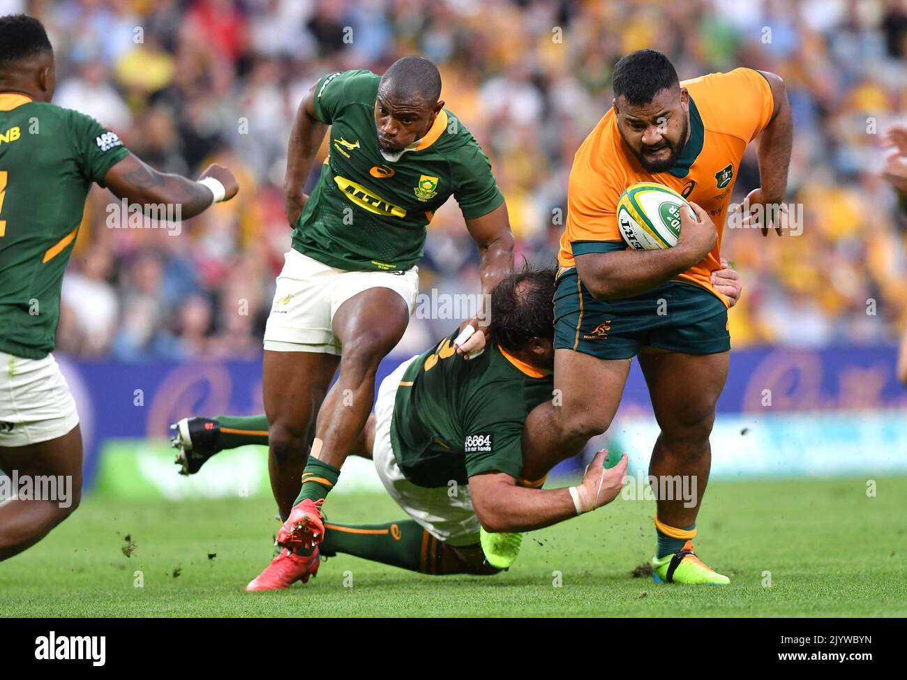 Taniela Tupou (right) of the Wallabies in action during the Round 4 ...