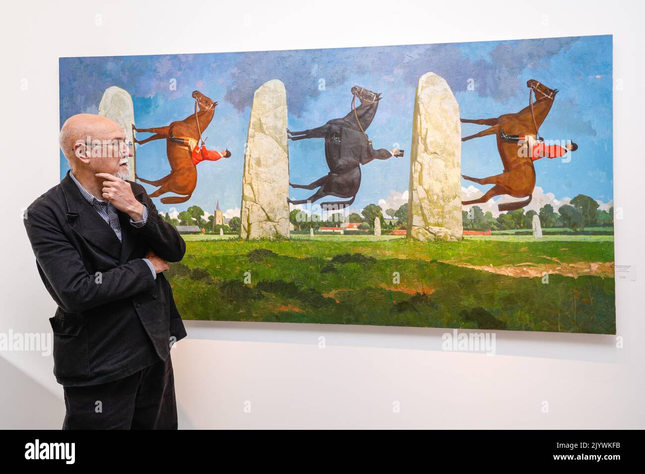 London, UK. 08th Sep, 2022. The artist, Paul Slater with his work ...