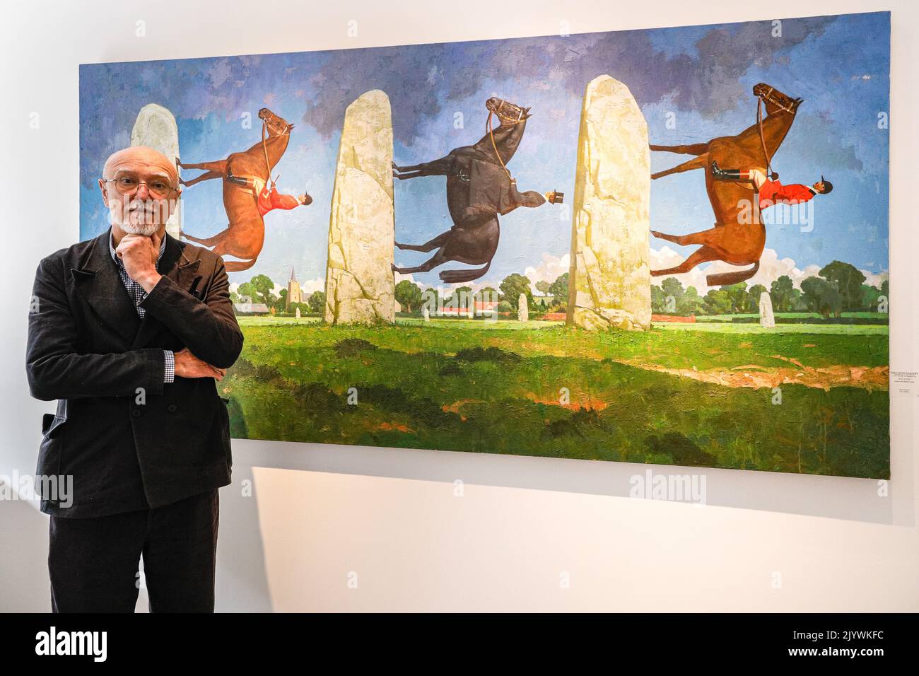 London, UK. 08th Sep, 2022. The artist, Paul Slater with his work ...