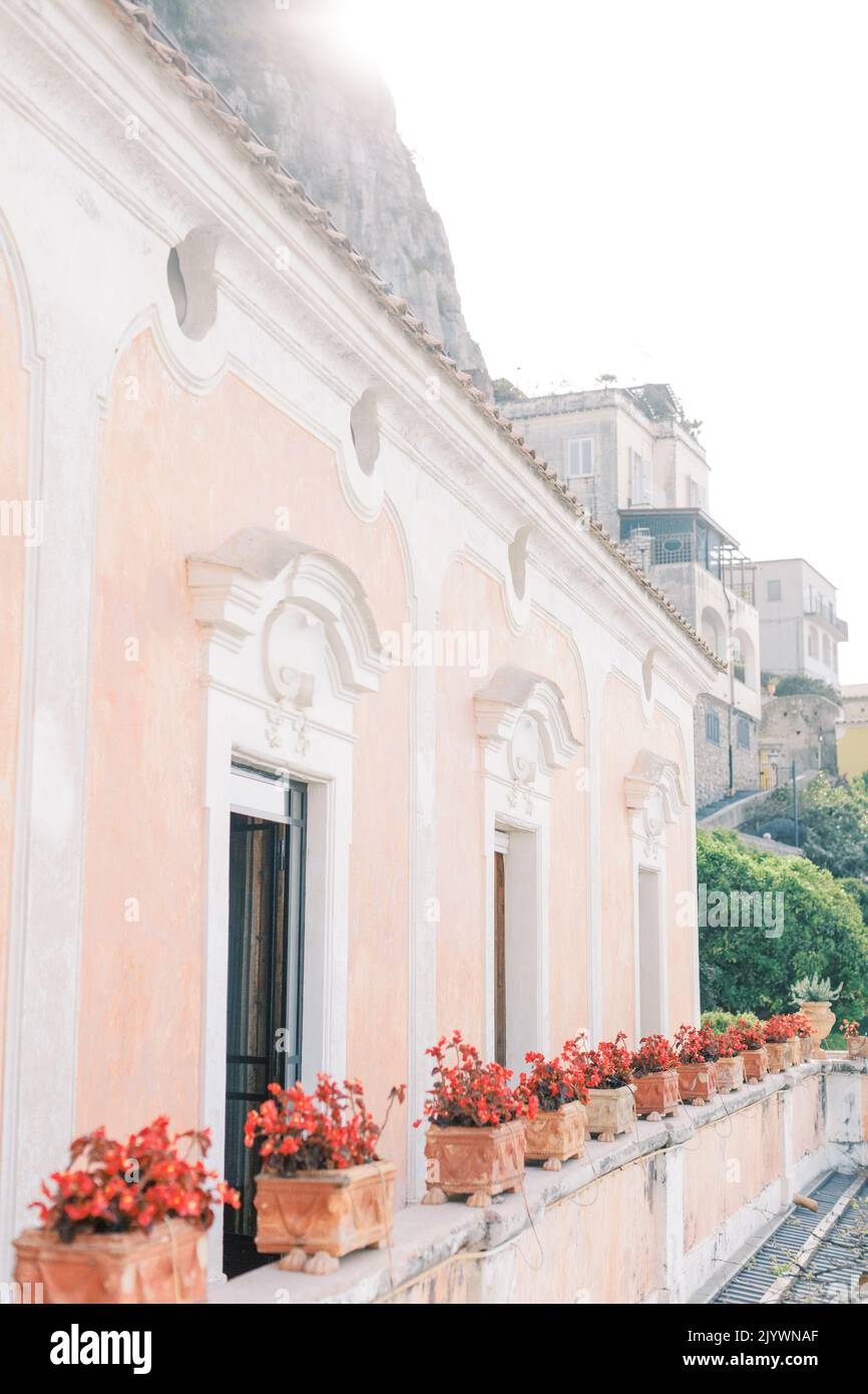 Potted plants on the amalfi coast hi-res stock photography and images ...