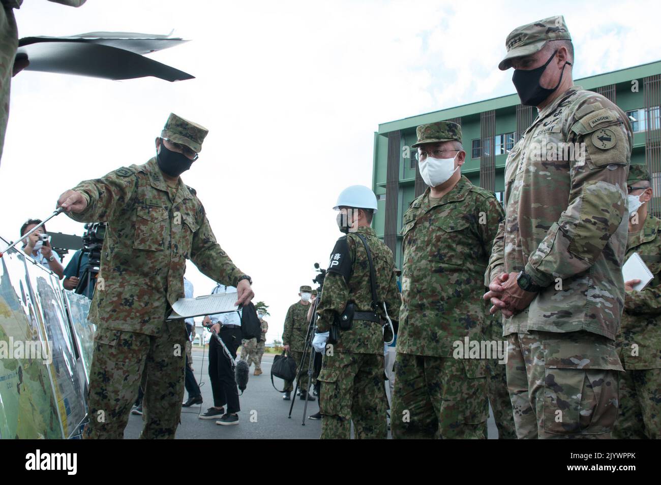 Amami, Japan. 08th Sep, 2022. Gen. Yoshihide Yoshida(R2), Japan's Chief ...