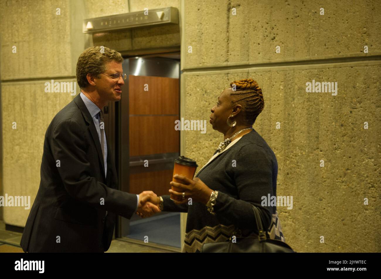 Welcome back employees hi-res stock photography and images - Alamy