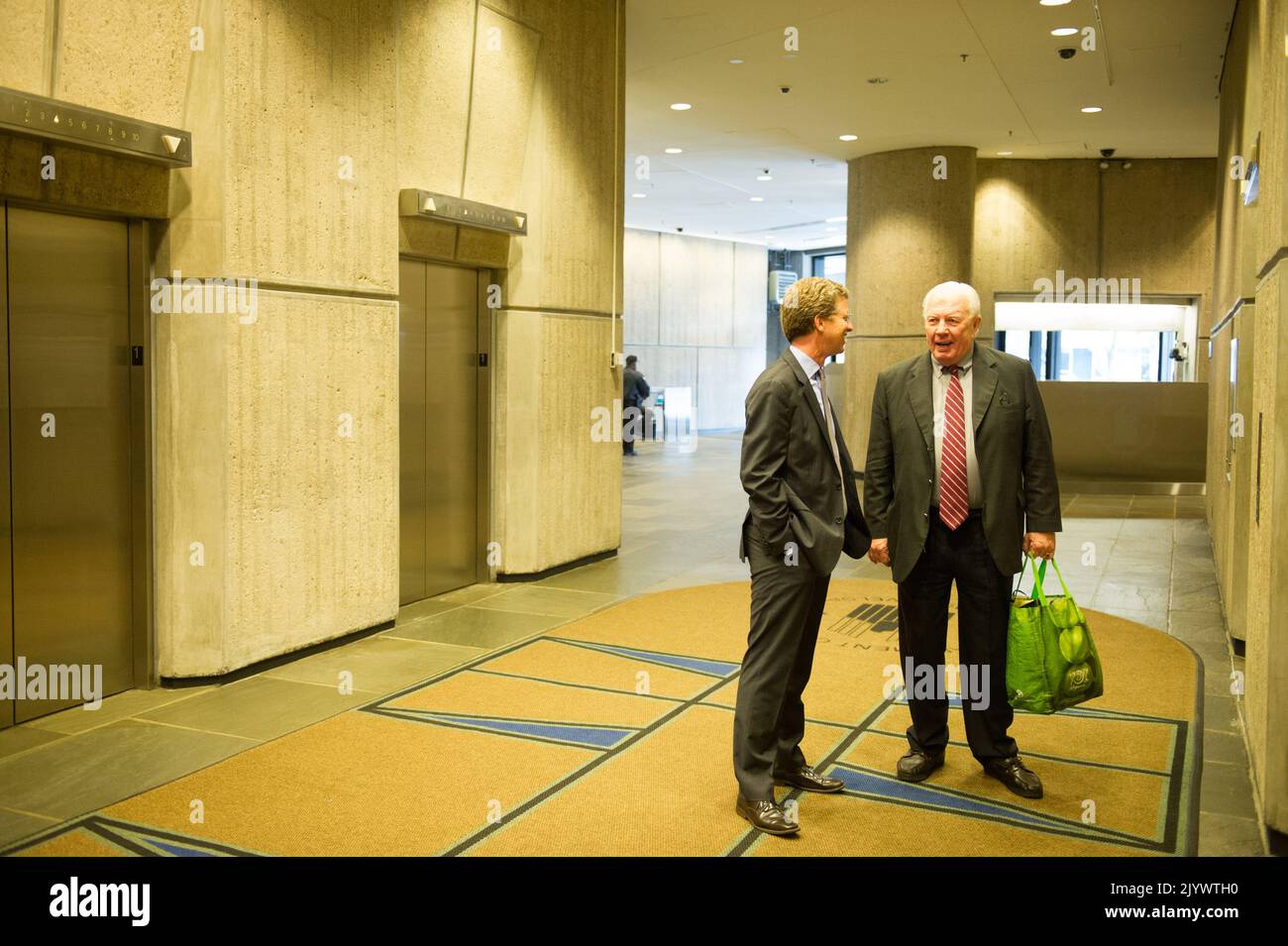 Welcome back employees hi-res stock photography and images - Alamy