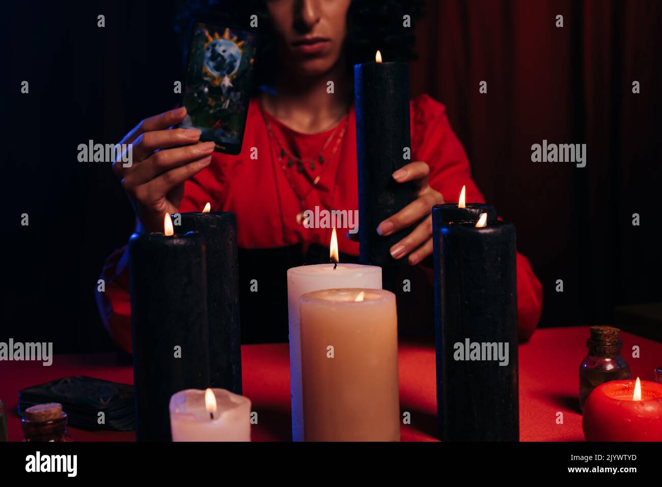 KYIV, UKRAINE - JUNE 29, 2022: cropped view of oracle with tarot card ...