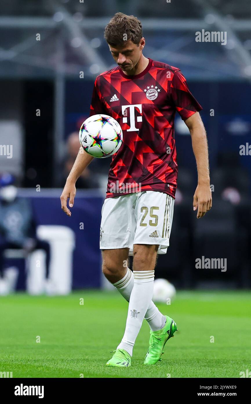 Thomas muller bayern 2022 hi-res stock photography and images - Alamy