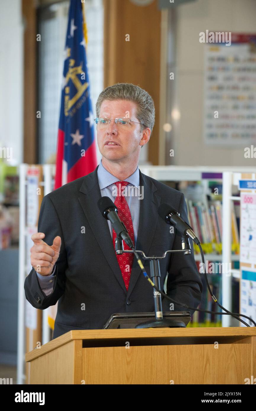 Visit of Secretary Shaun Donovan to Atlanta, Georgia for tour of the ...