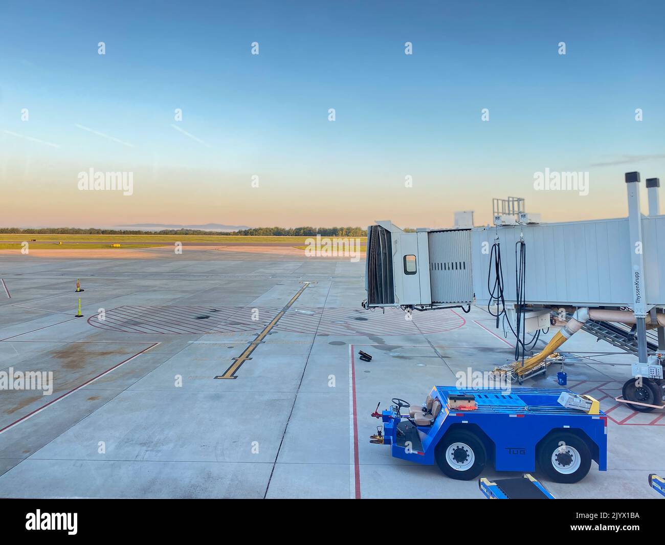 GSP International Airport with a jet bridge and pushback tractor ...