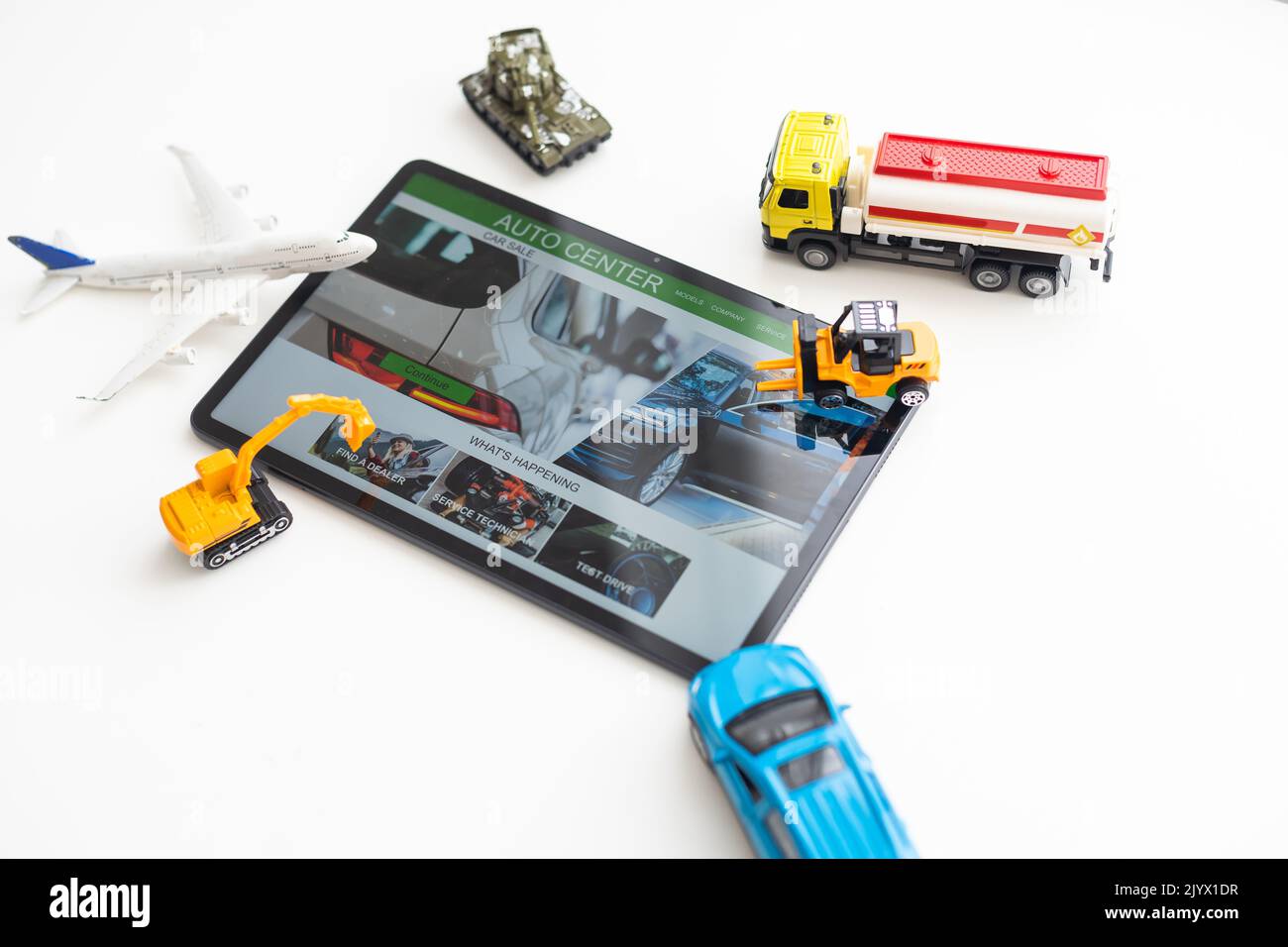 Car fly computer hi-res stock photography and images - Alamy
