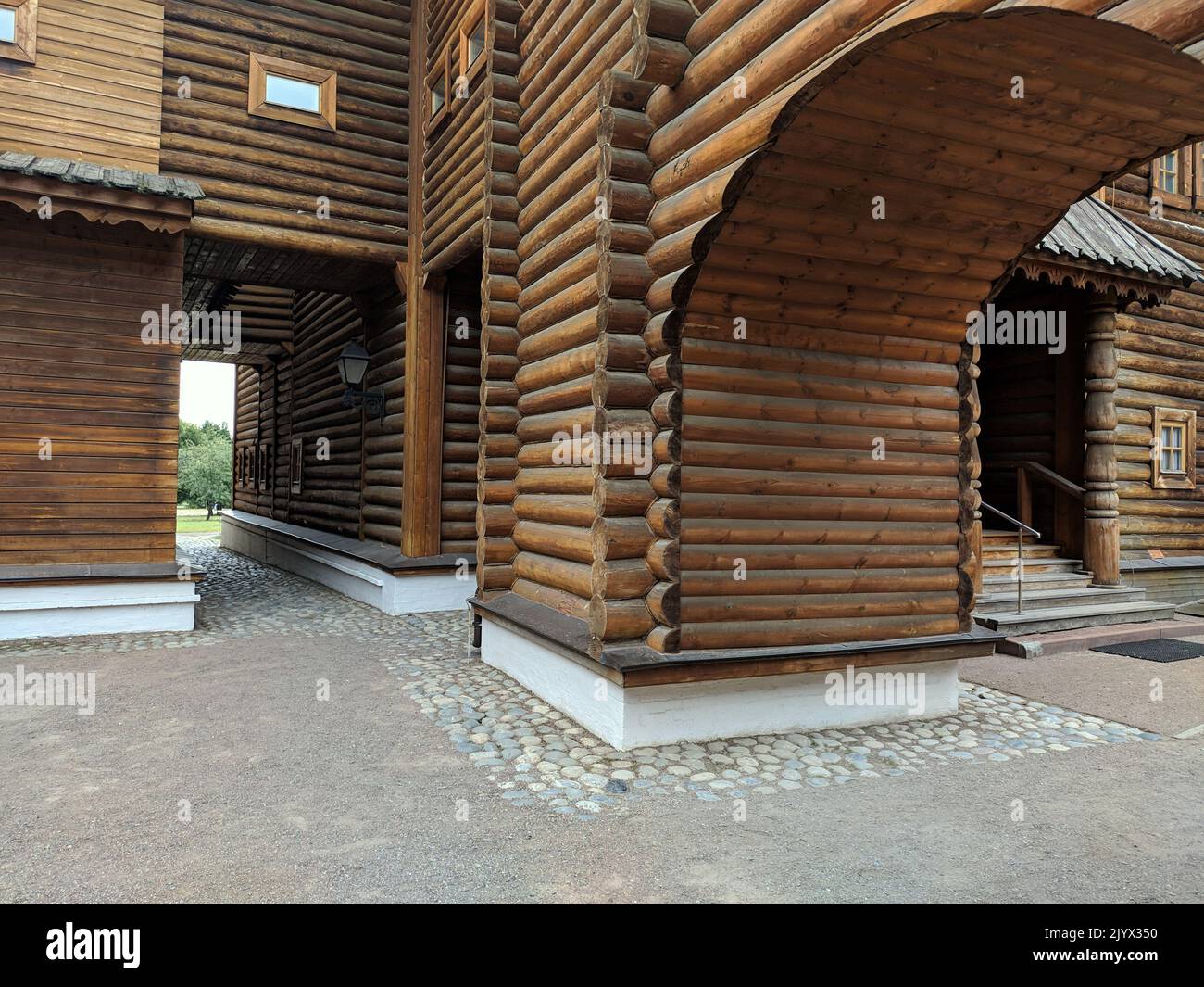 Wooden arcades medieval architecture hi-res stock photography and ...