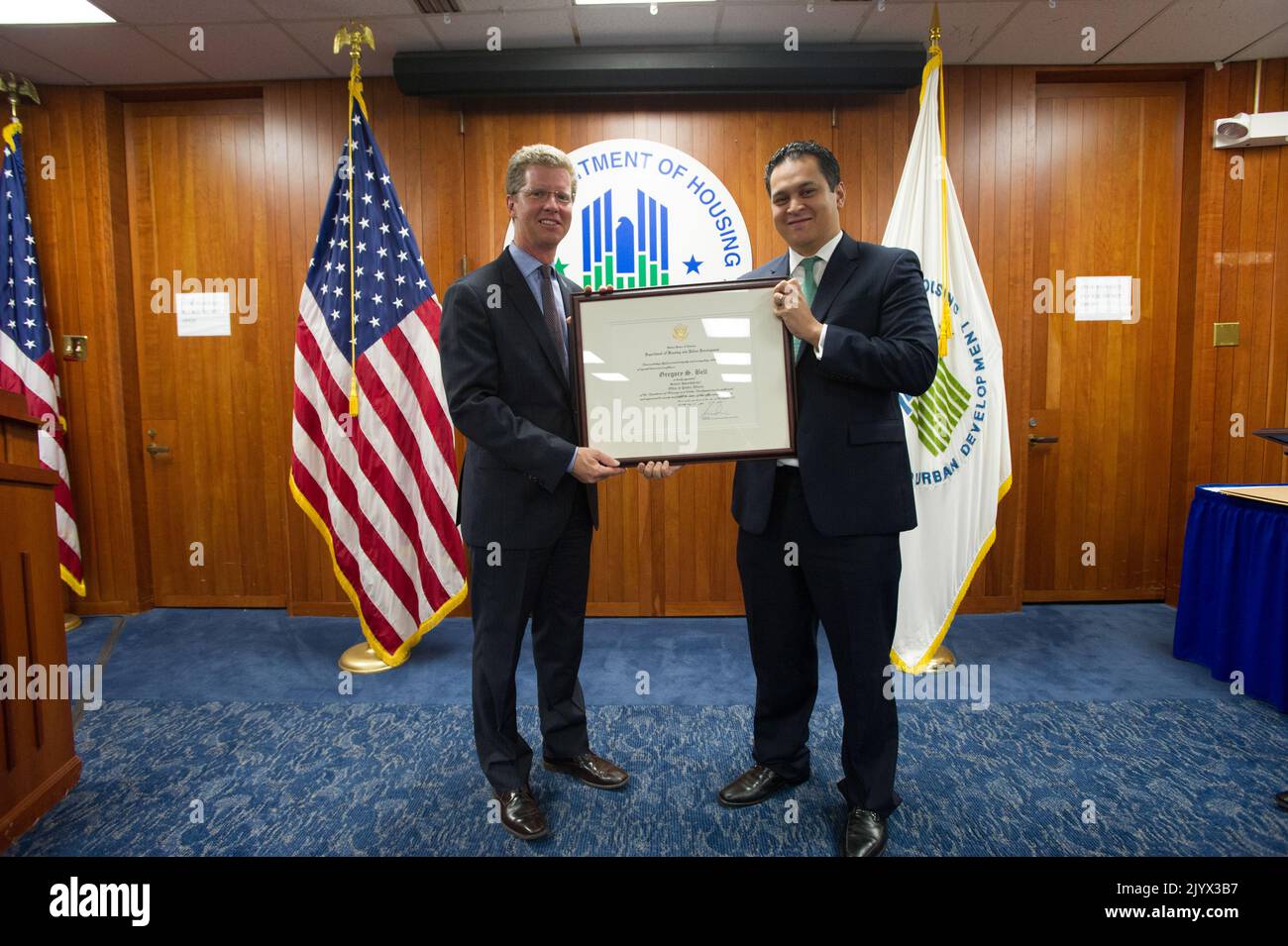 Sarah golding hi-res stock photography and images - Alamy