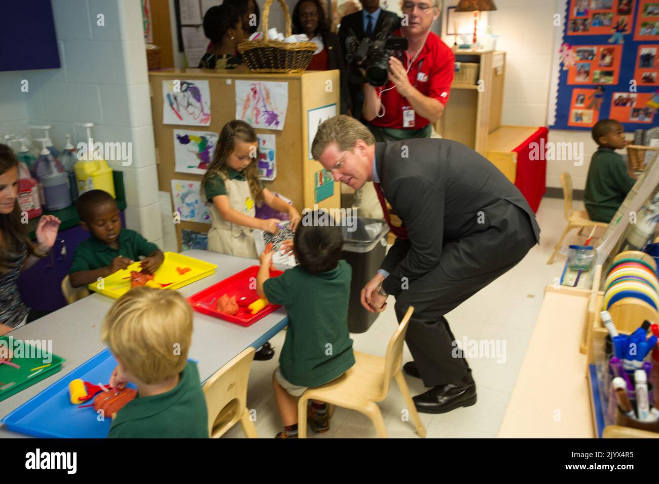 Visit of Secretary Shaun Donovan to Atlanta, Georgia for tour of the ...