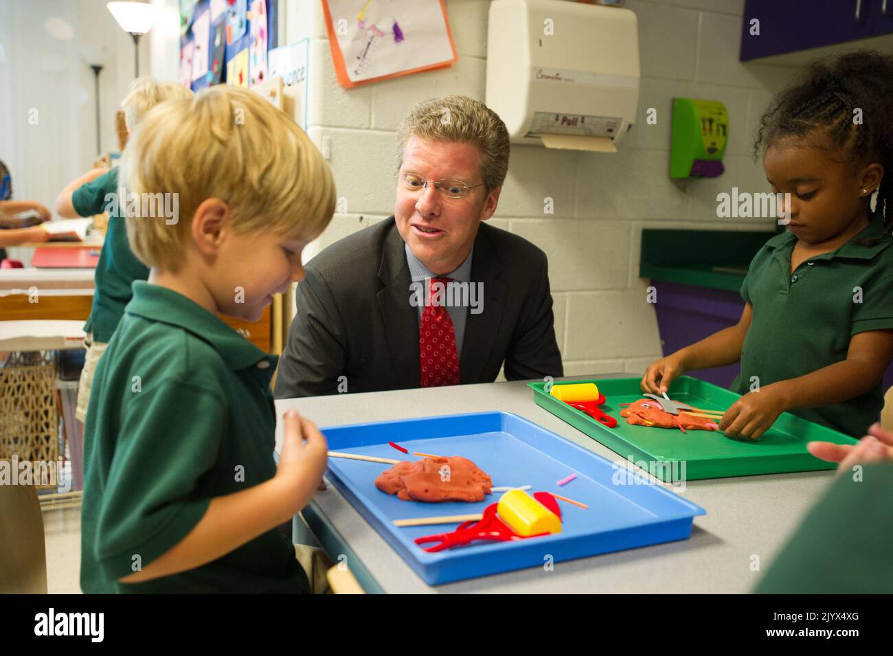 Visit of Secretary Shaun Donovan to Atlanta, Georgia for tour of the ...