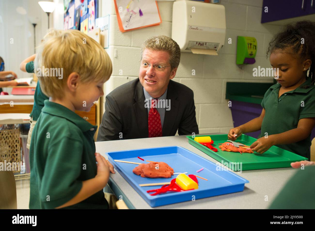Visit of Secretary Shaun Donovan to Atlanta, Georgia for tour of the ...
