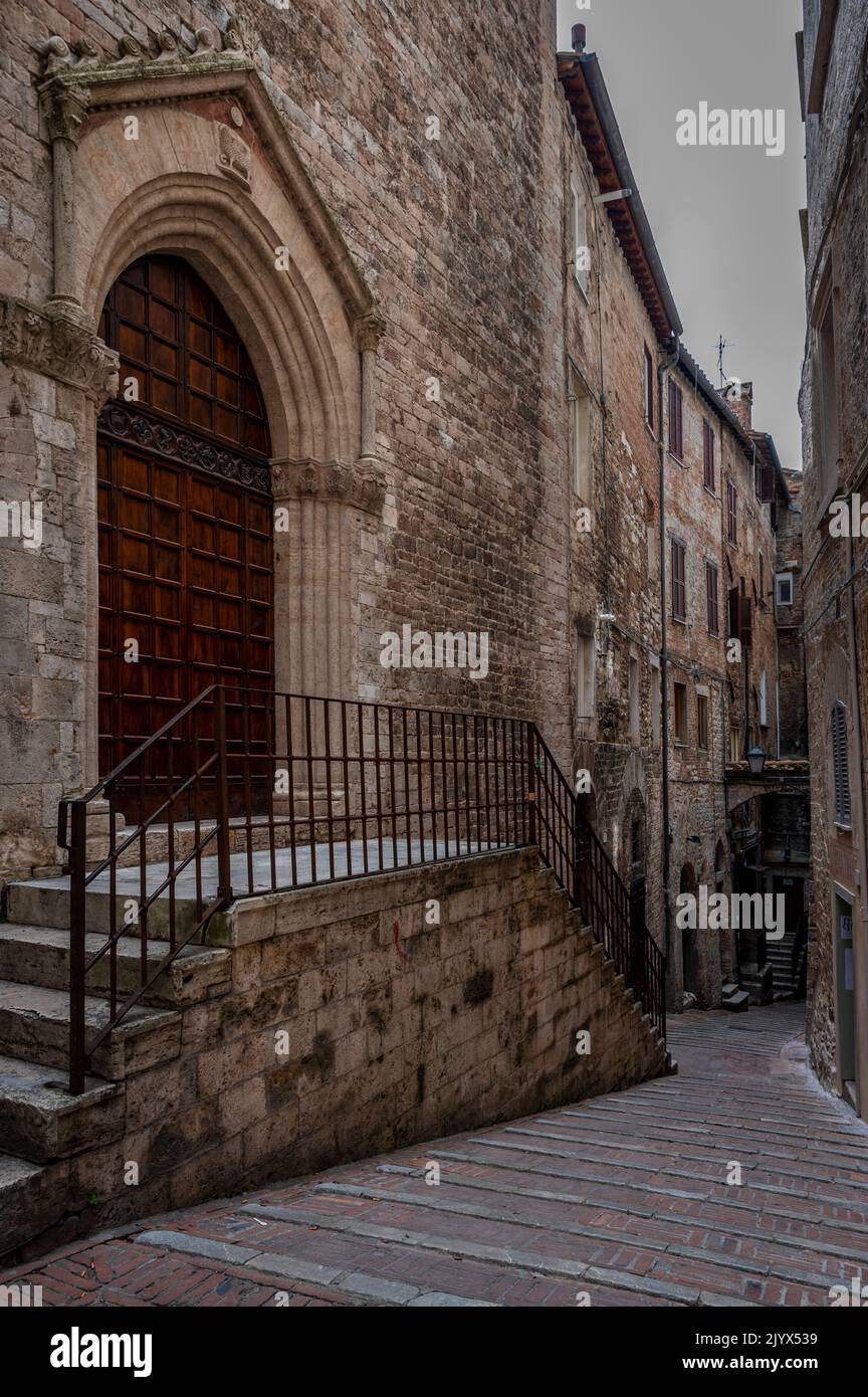 Perugia. Art of the palaces and churches of the medieval historic ...