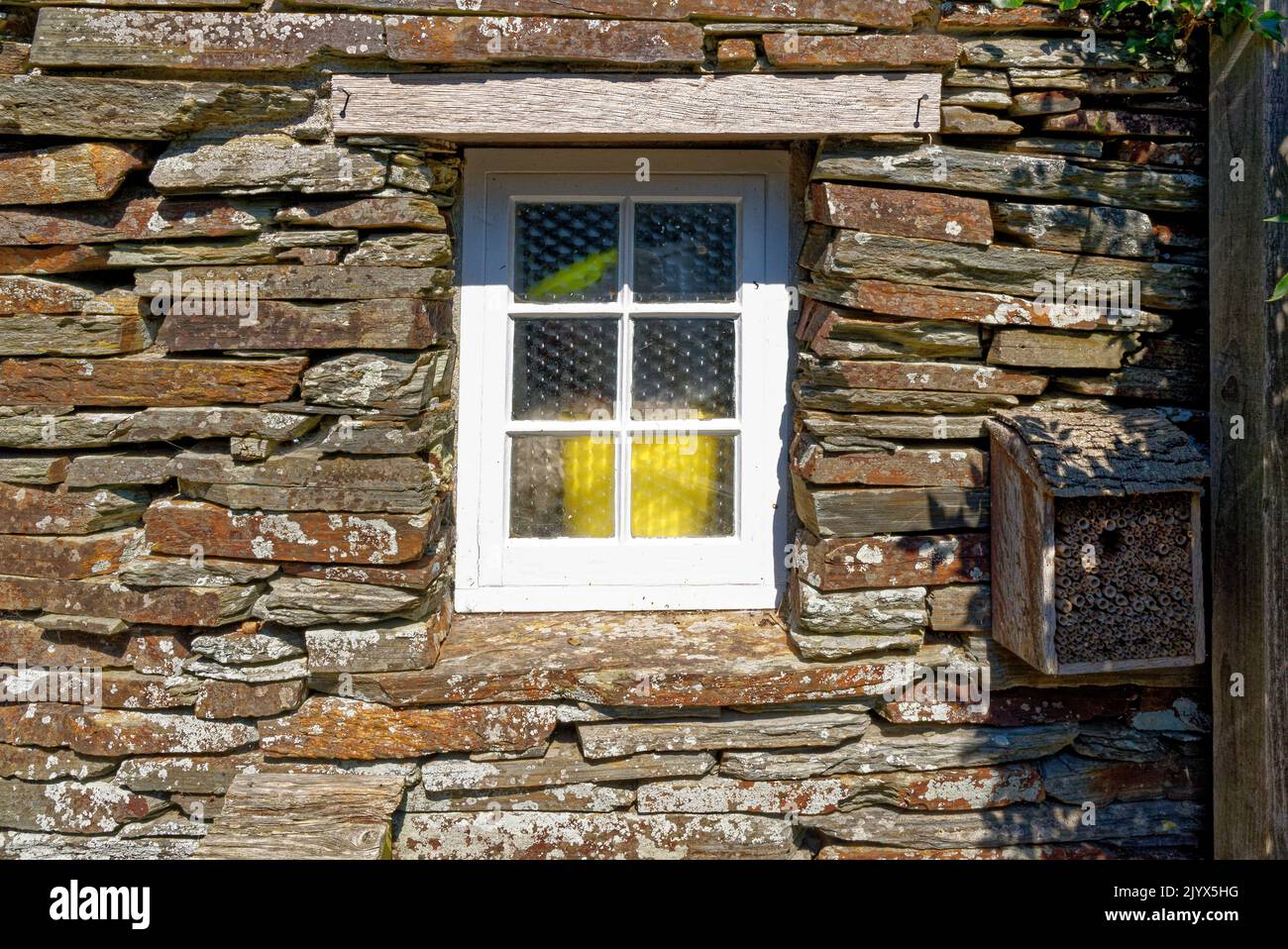 Old english villages hi-res stock photography and images - Alamy
