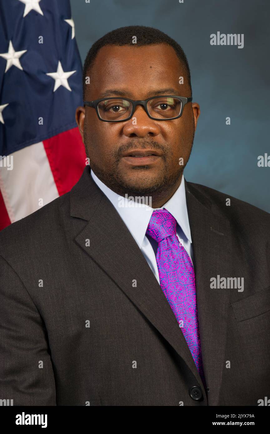 Official portrait of Bryan Greene, General Deputy Assistant Secretary ...