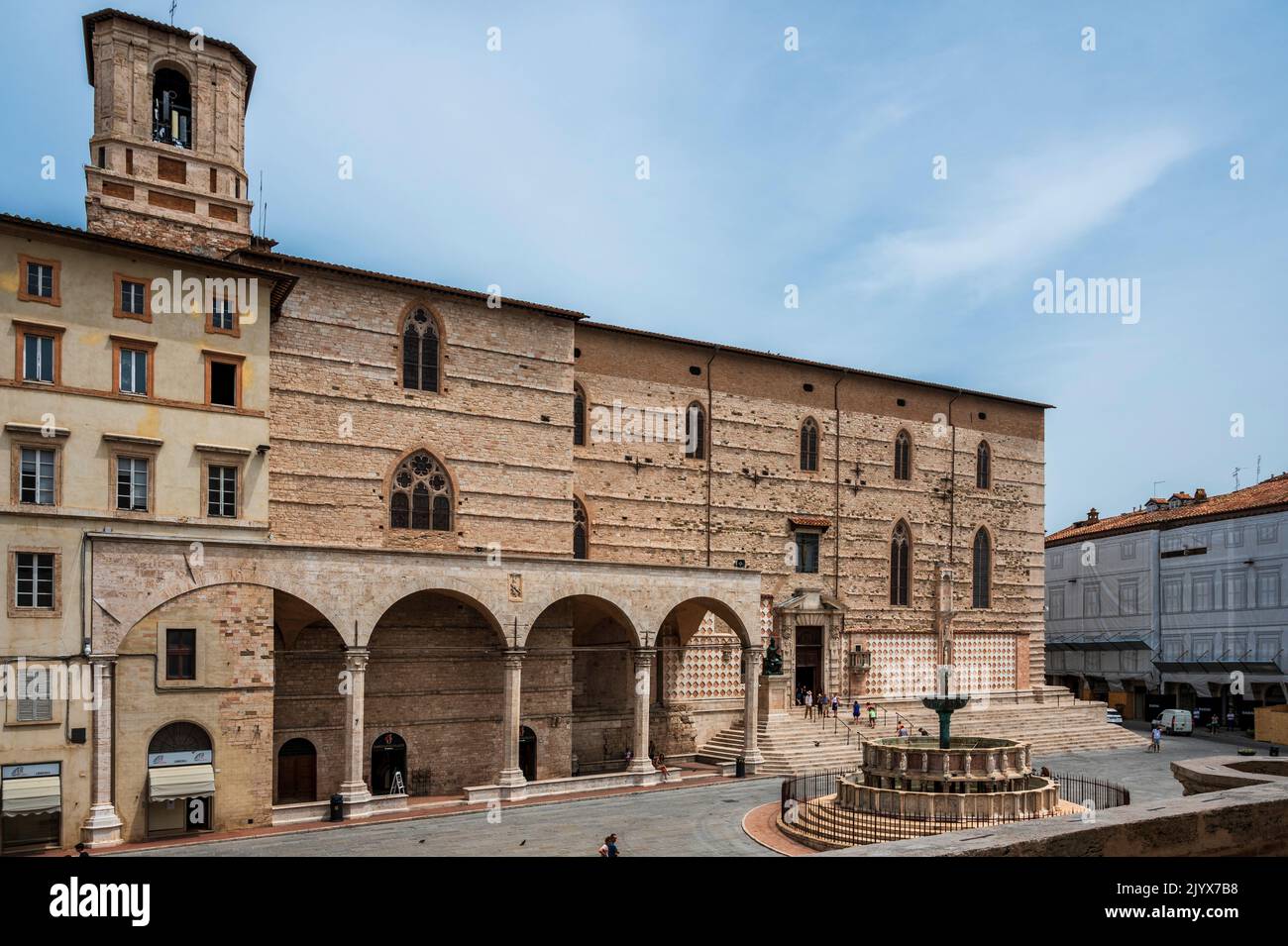 Perugia. Art of the palaces and churches of the medieval historic ...