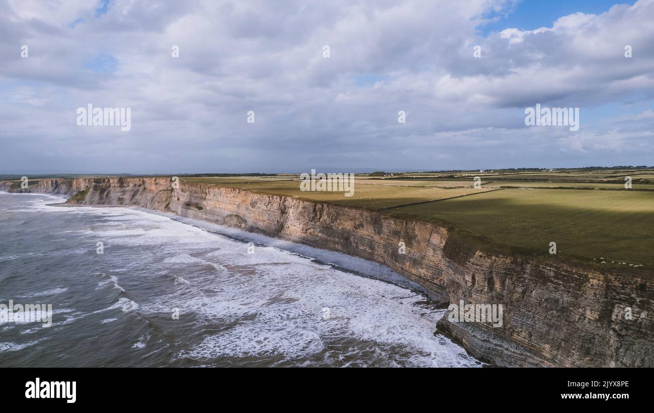 Monknash beach in Wales, UK Stock Photo - Alamy