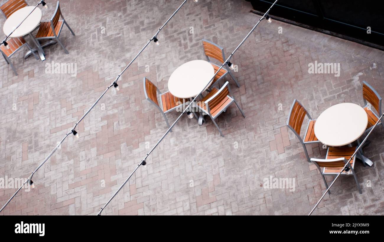 Birds eye view table chairs hi-res stock photography and images - Alamy