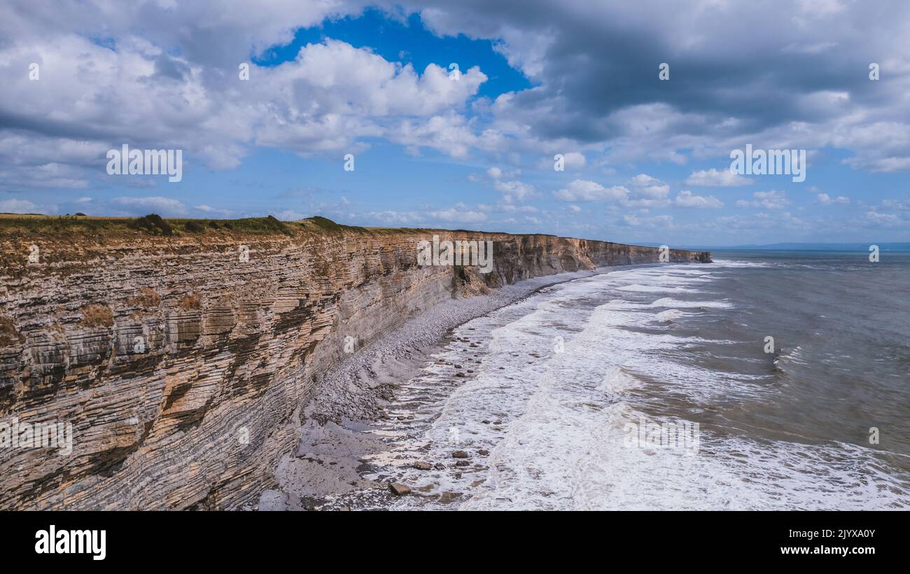 Monknash beach hi-res stock photography and images - Alamy