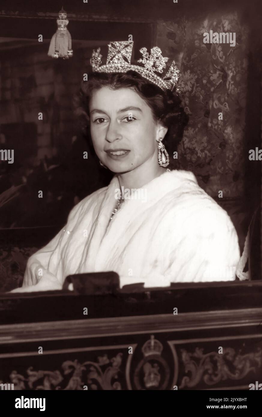 Queen Elizabeth Ii Young