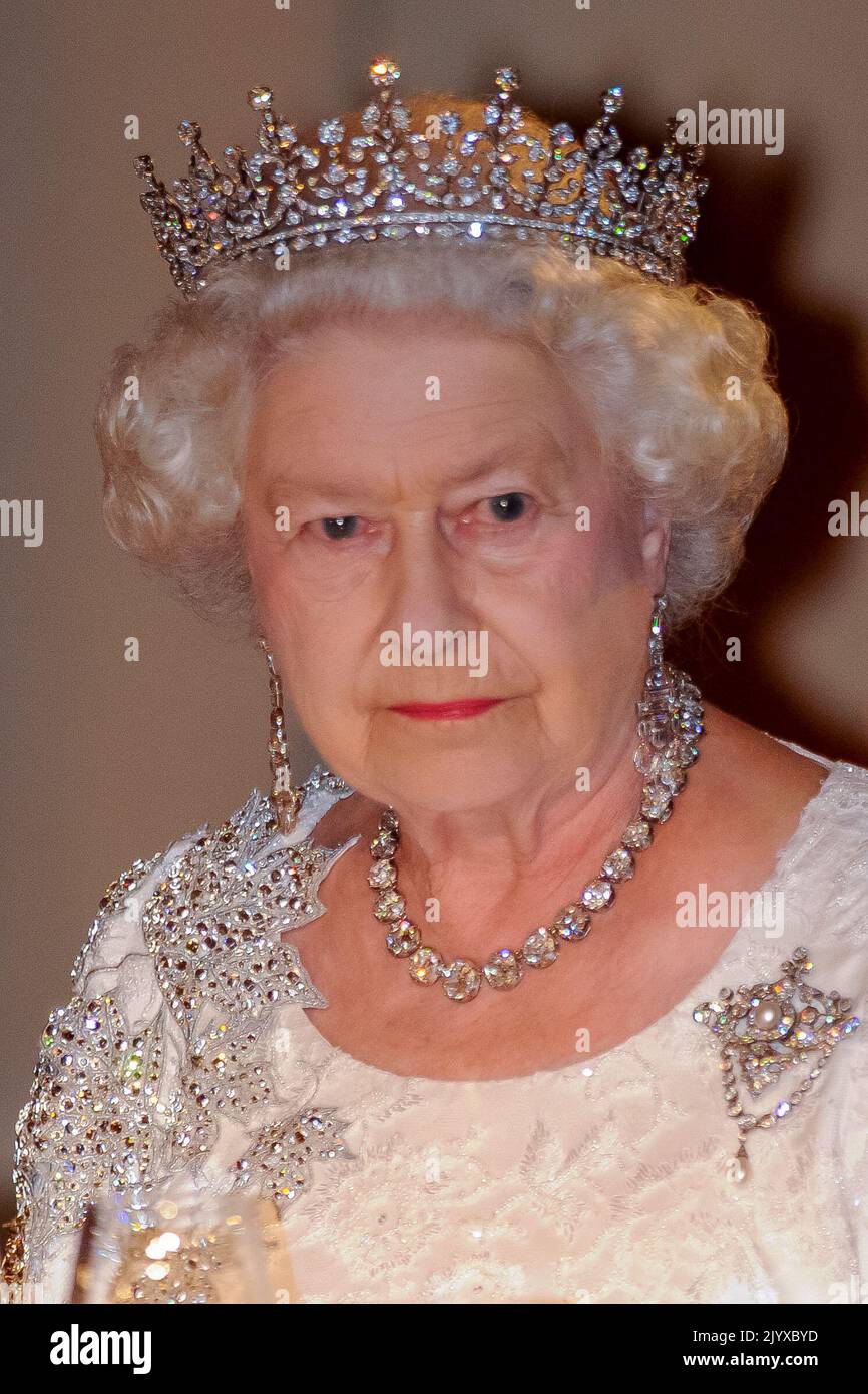 Toronto, Canada. September 9, 2022. Queen Elizabeth II has died at age ...