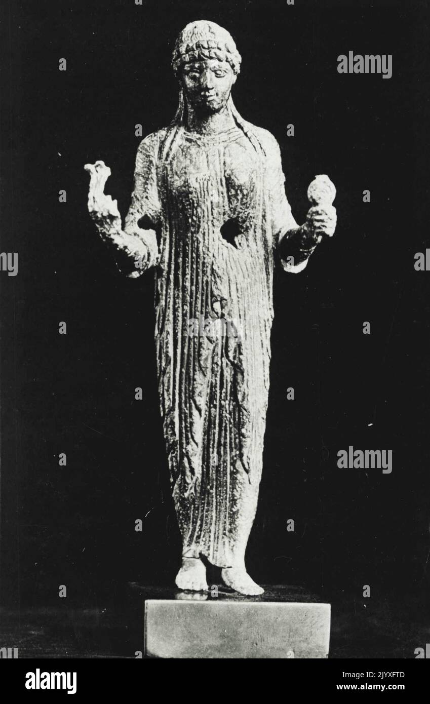 Historic Statue In Court Case -- The statuette of Aphrodite. A bronze ...