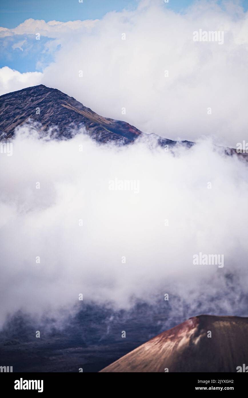 The peak of the Haleakala volcano in Maui, Hawaii, USA Stock Photo - Alamy