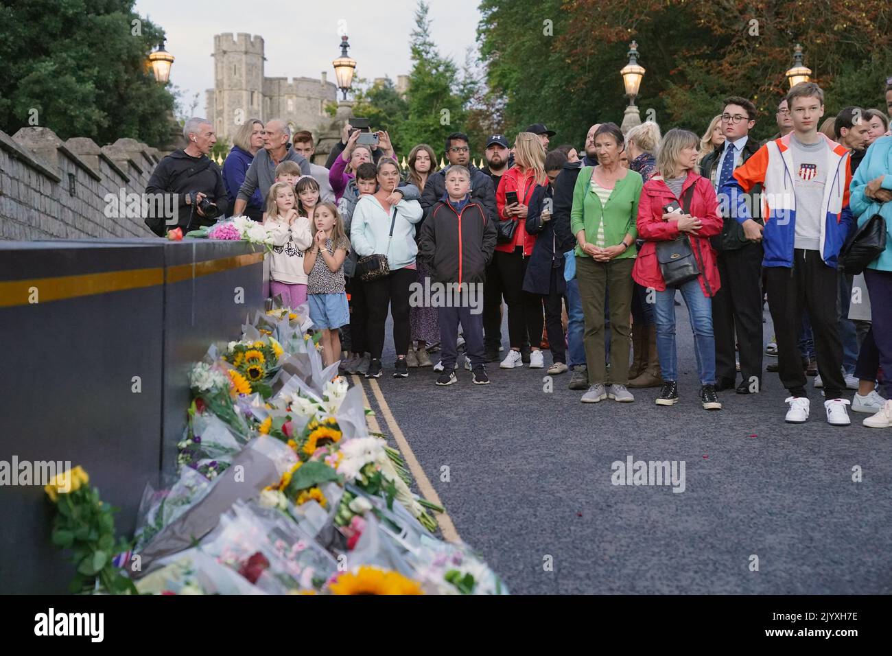Mourners gather laying flowers outside Windsor Castle in Berkshire ... Mourners gather laying flowers outside Windsor Castle in Berkshire ...