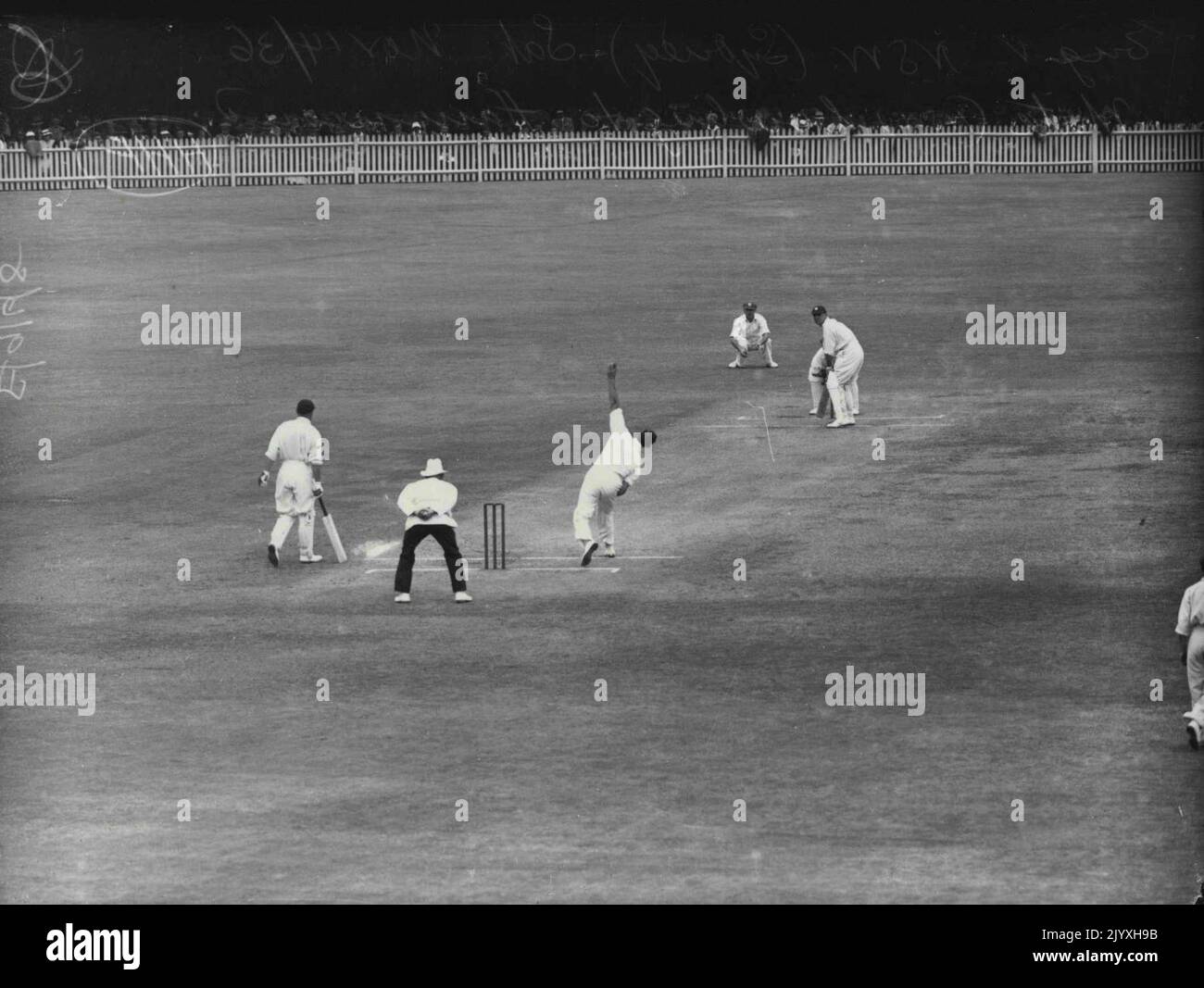 Archives Cricket: England Vs. New South Wales at the SCG. November 01 ...