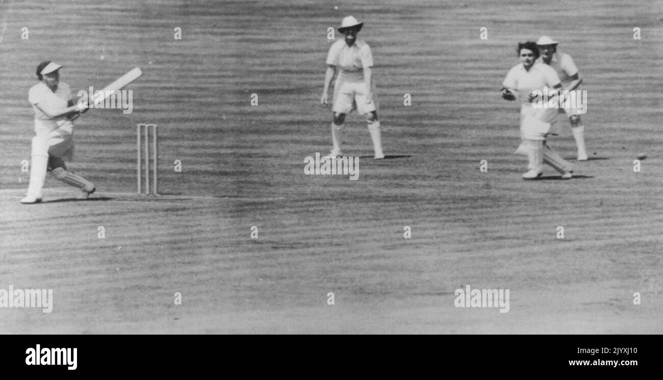 Test match women Black and White Stock Photos & Images - Alamy