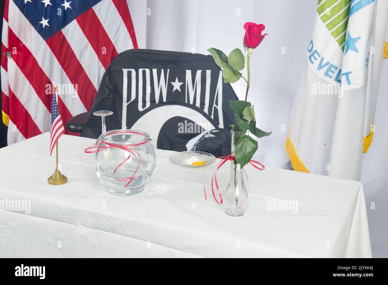 Pow mia table hi-res stock photography and images - Alamy