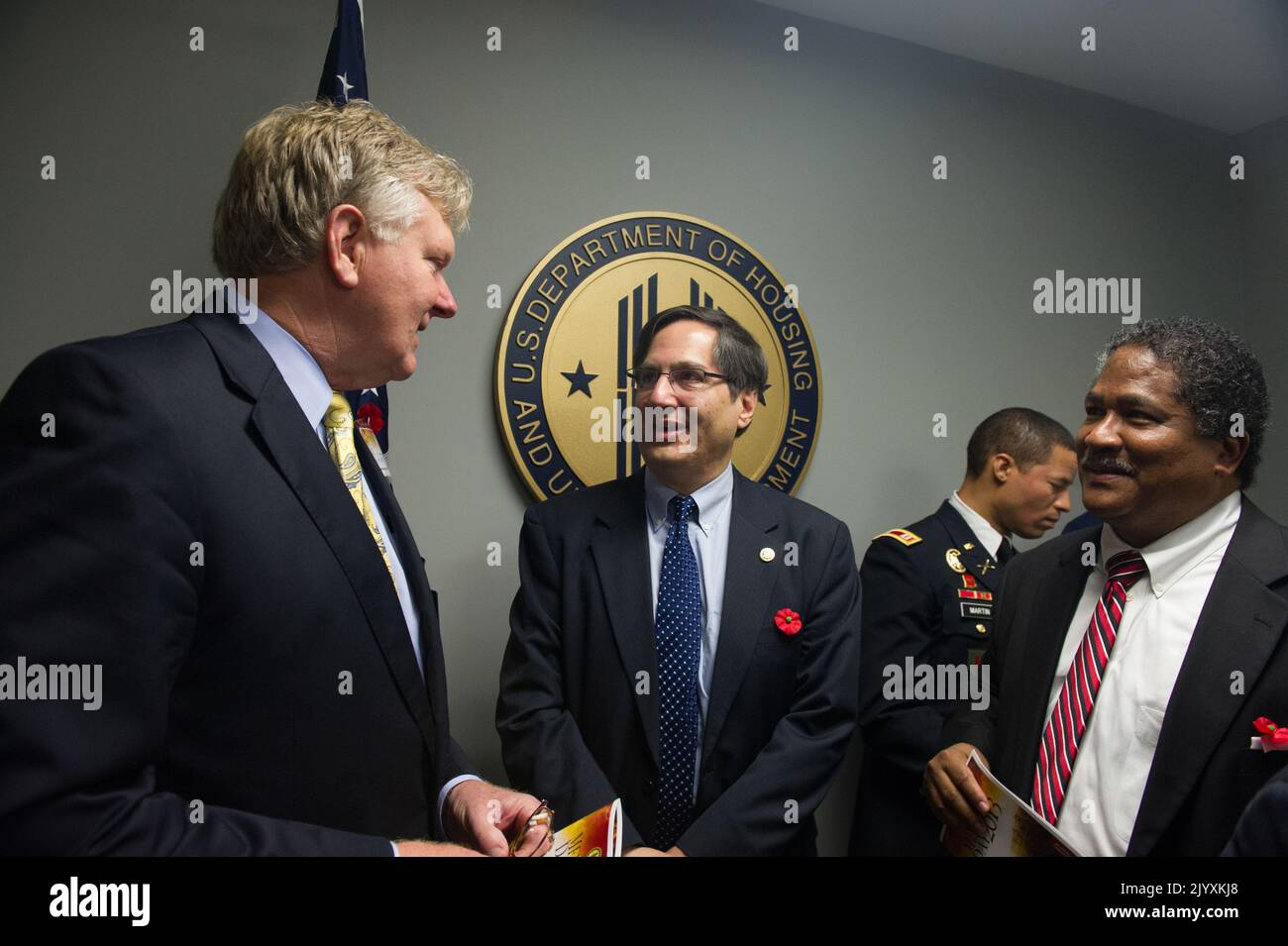 Commemoration of courage hi-res stock photography and images - Alamy