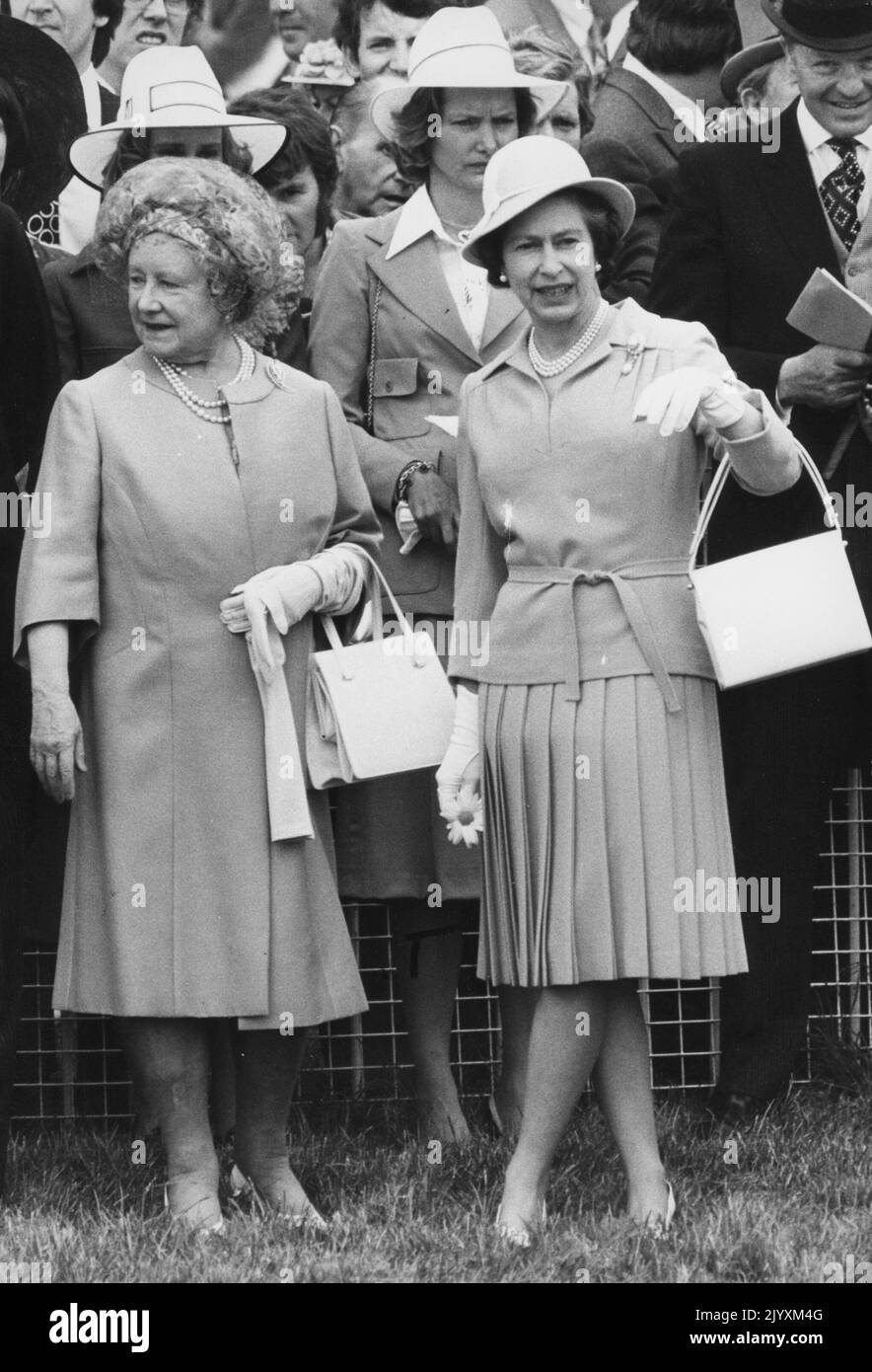 File photo dated 7/6/1978 of Queen Elizabeth the Queen Mother and Queen ...