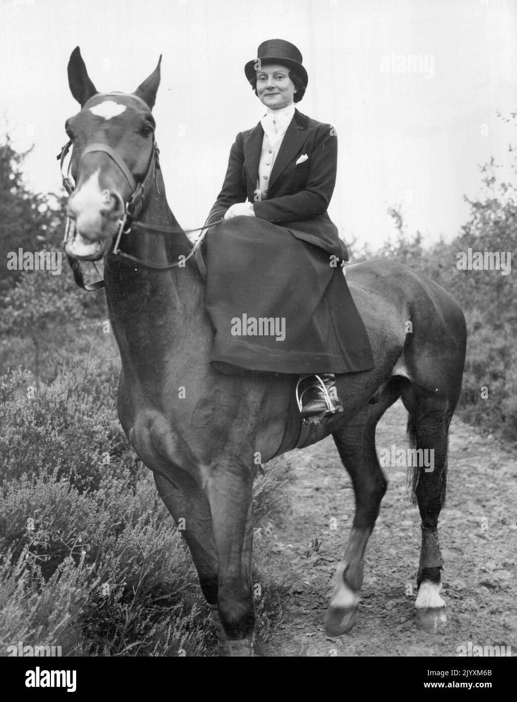 One of the Hostesses of the hunt, *****. Colette Platiau, of Paris ...