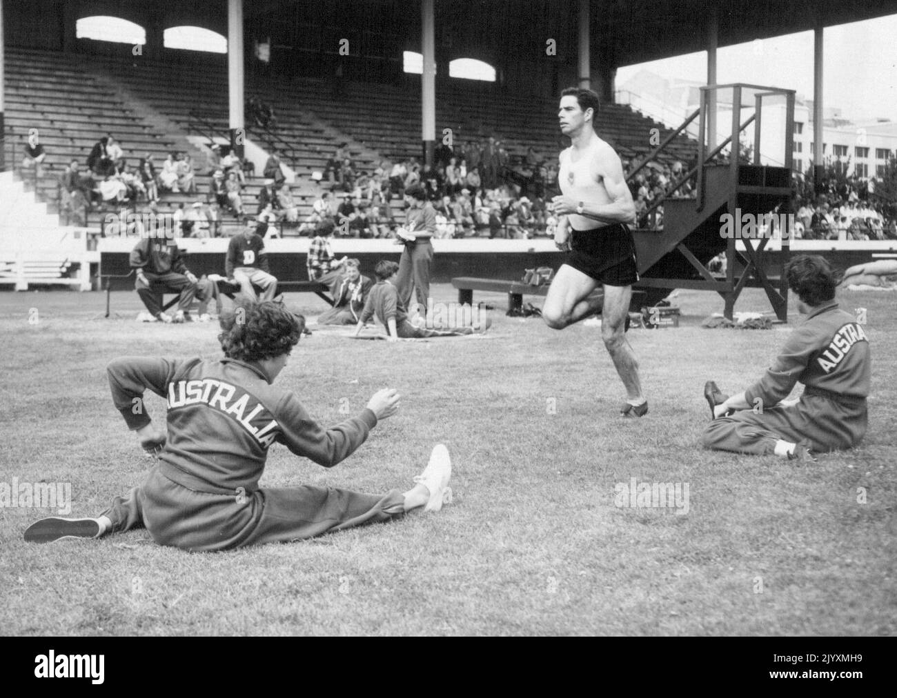 1954 british empire and commonwealth games hi-res stock photography and ...