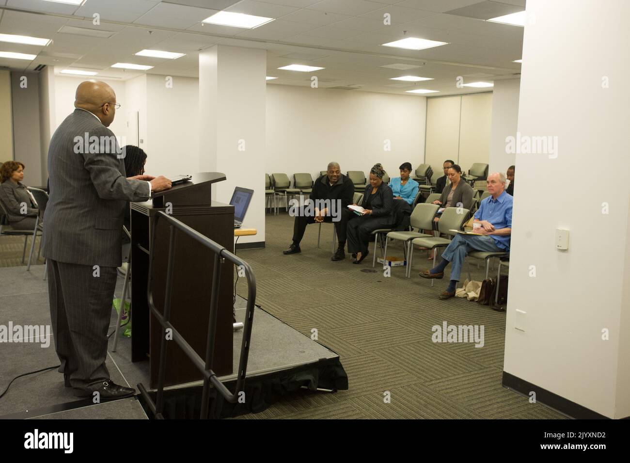 Neighborhood guidelines hi-res stock photography and images - Alamy