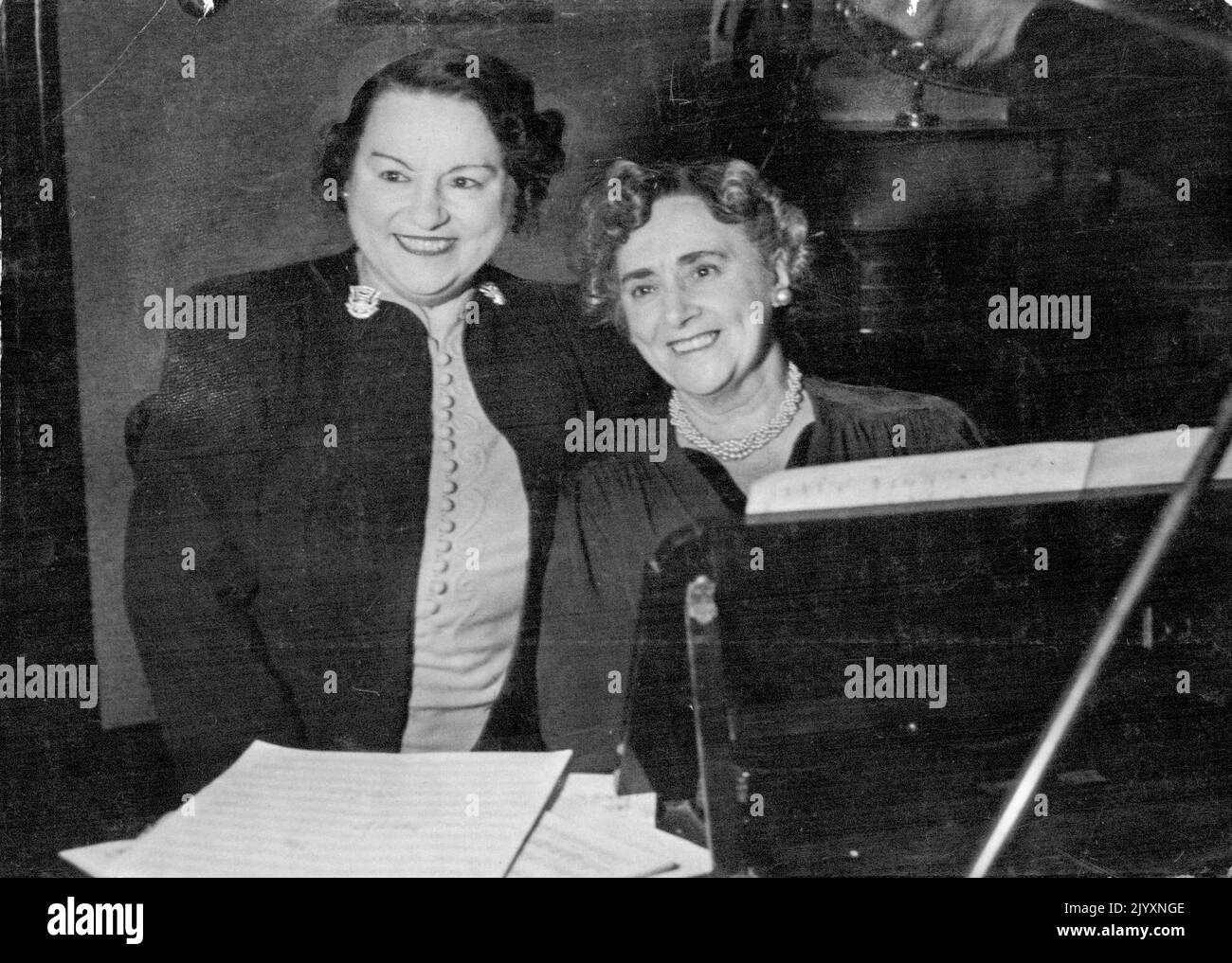15 november 1940 hi-res stock photography and images - Alamy