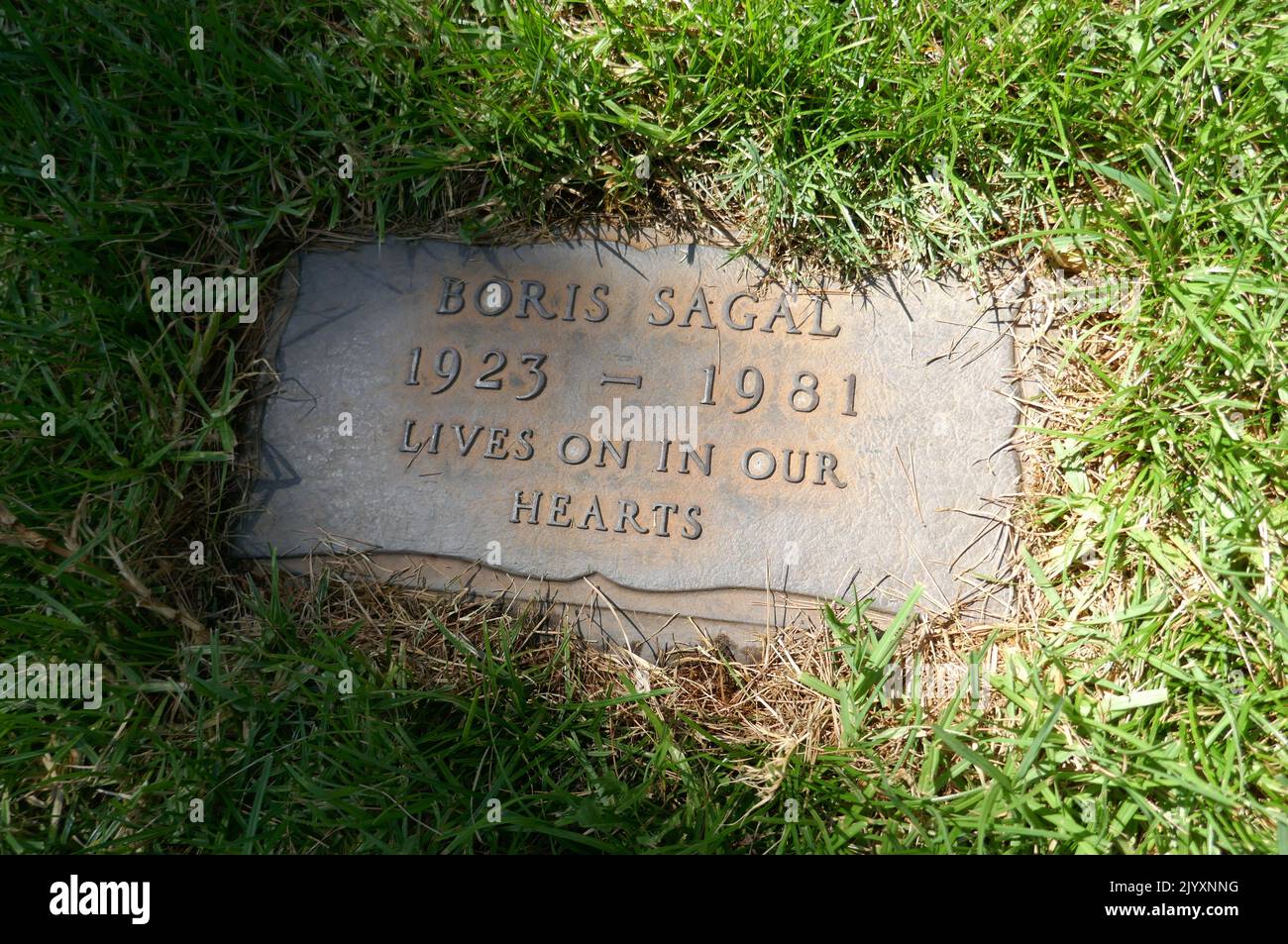 Los Angeles, California, USA 6th September 2022 Television Director Boris Sagal's Grave in ...