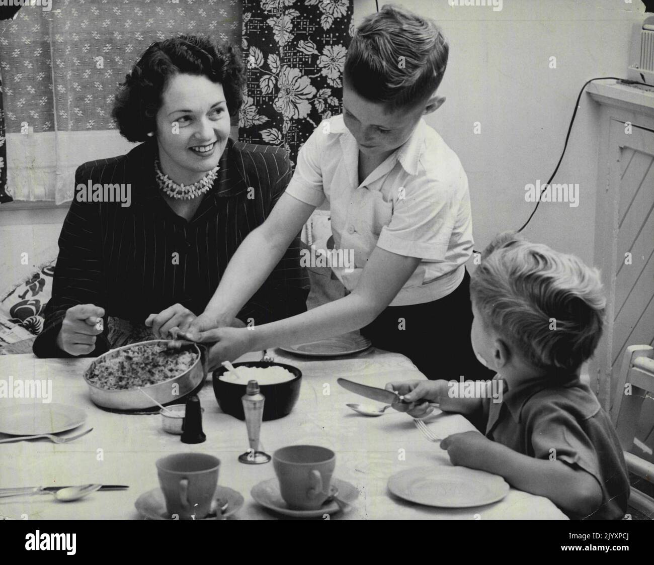 An understanding mother means healthy appetites and trouble-free ...
